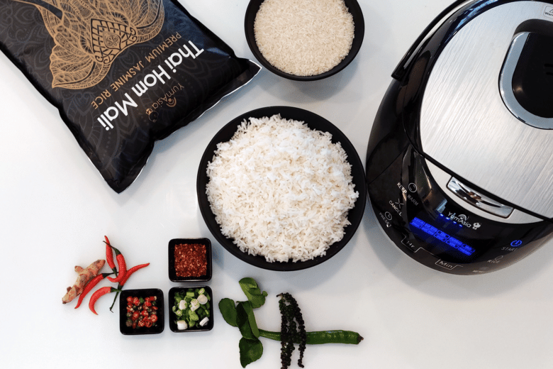 Why is Thai hom mali known as the king of jasmine rice? - GreedyPanda ...