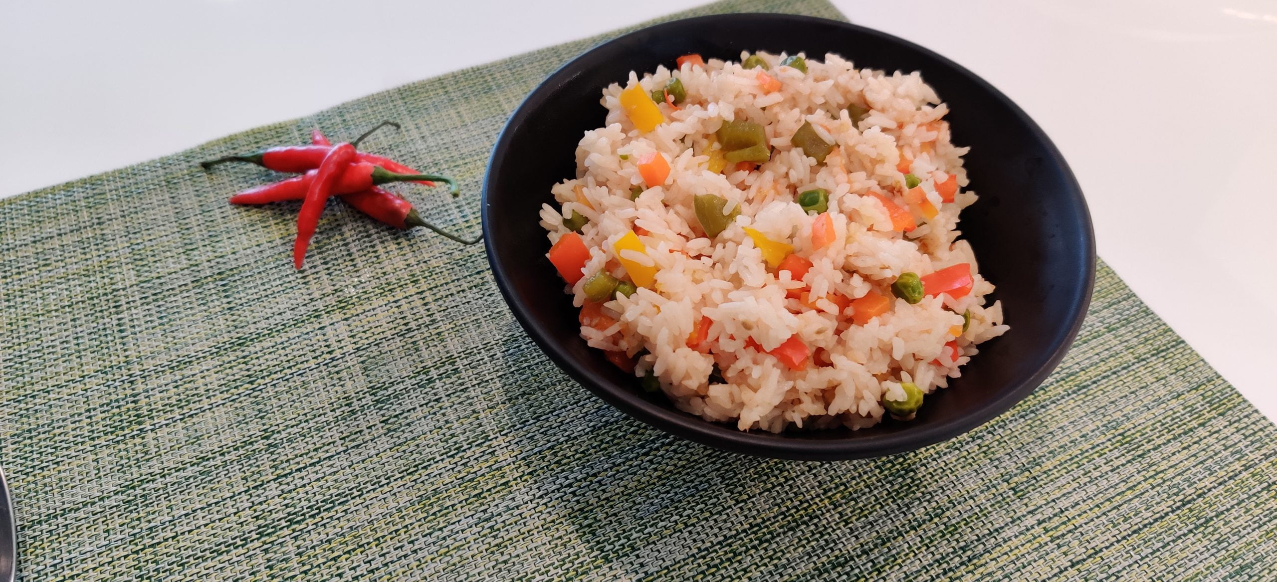 Mixed rice (rice with vegetables) - GreedyPanda Foodie Blog